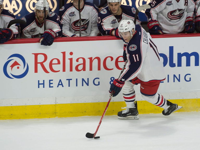 Blue Jackets' Calvert out indefinitely with concussion | theScore.com