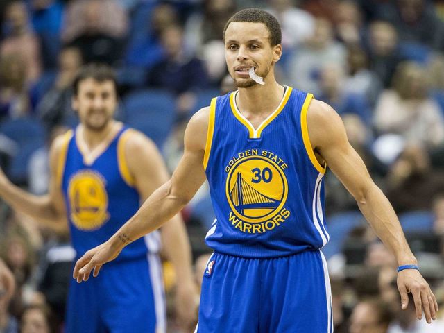 GIF: Steph Curry dribbles circles around Evan Turner ... fr…
