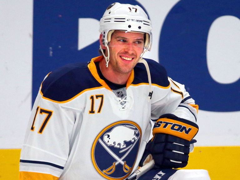 Canadiens acquire Torrey Mitchell from Sabres | theScore.com