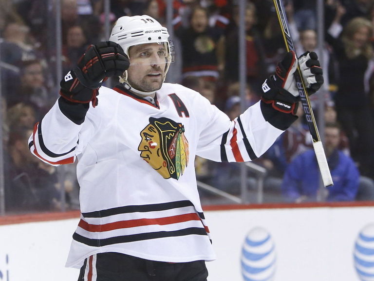 VIDEO: Patrick Sharp breaks 6-week drought with 2nd effort on breakaway ...