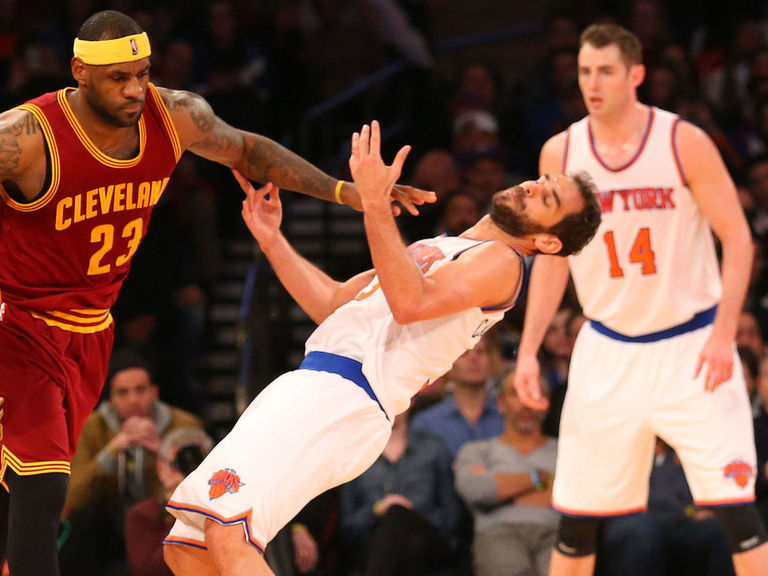 Derek Fisher: Jose Calderon 'still a ways away,' season may be over ...