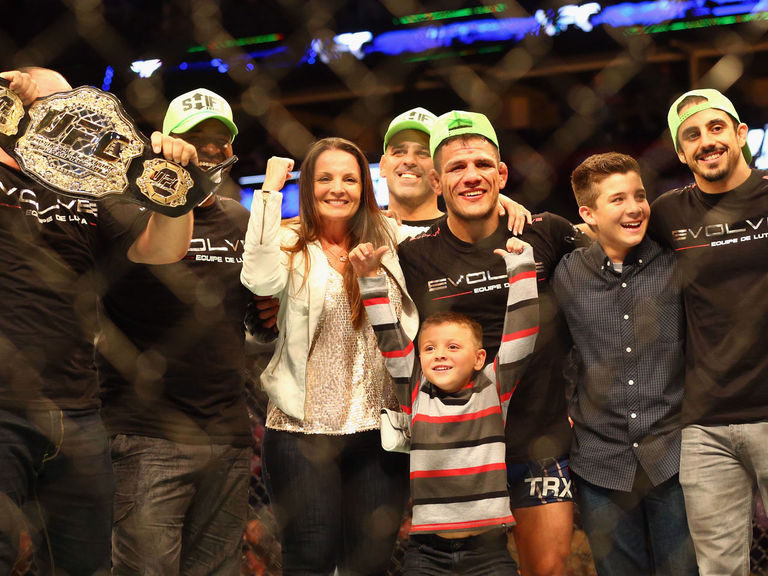 VIDEO: UFC 185 post-fight press conference | theScore.com