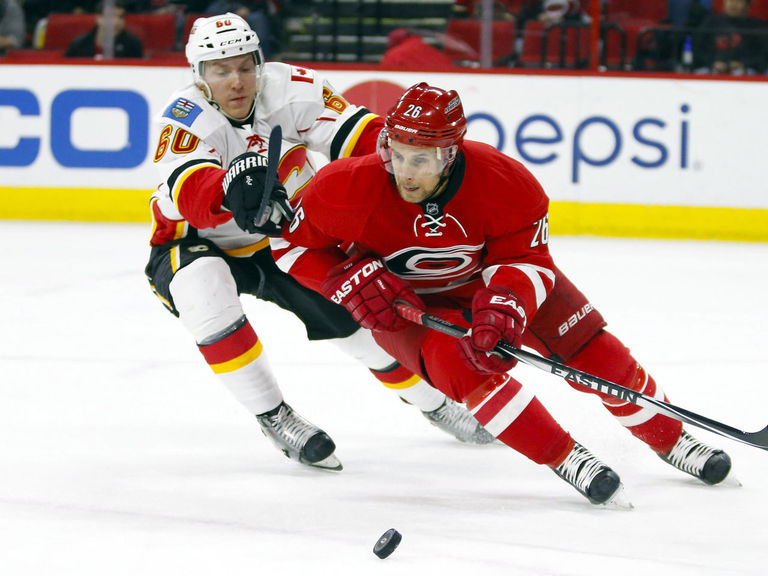 Hurricanes trade John-Michael Liles to Bruins | theScore.com