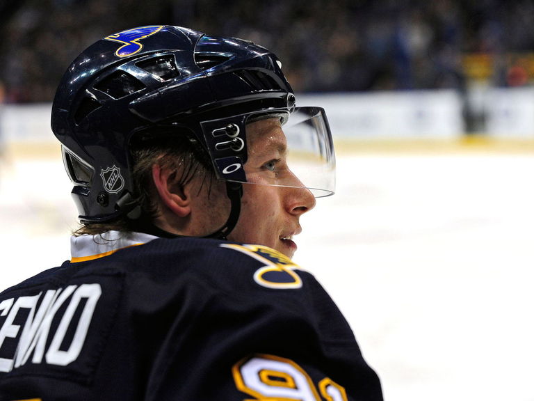 Blues' Tarasenko to be evaluated Tuesday after suffering injury vs ...