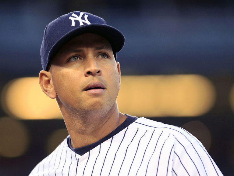 VIDEO: Rodriguez receives warm reception from Yankee fans | theScore.com