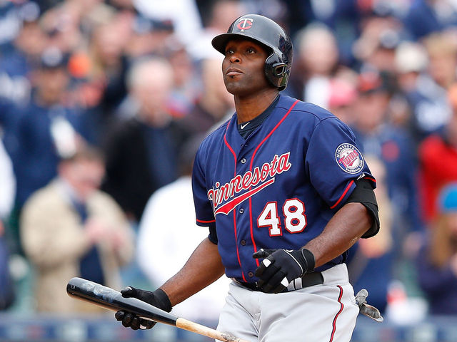 Torii Hunter says umpire Joe West 'needs to do his job, and…