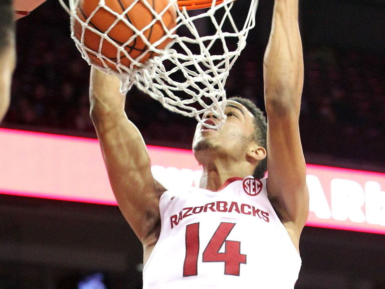 Arkansas' Nick Babb transfers to Iowa State | theScore.com