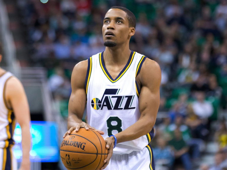 VIDEO: Jazz's Bryce Cotton displays his savagery with dunk | theScore.com