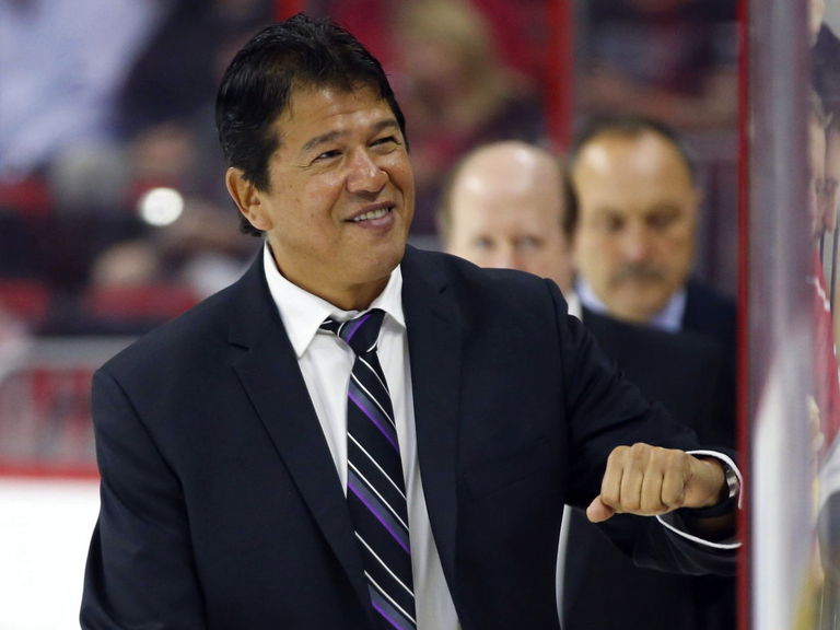 Ex-Sabres coach Ted Nolan thanks team, fans in statement | theScore.com