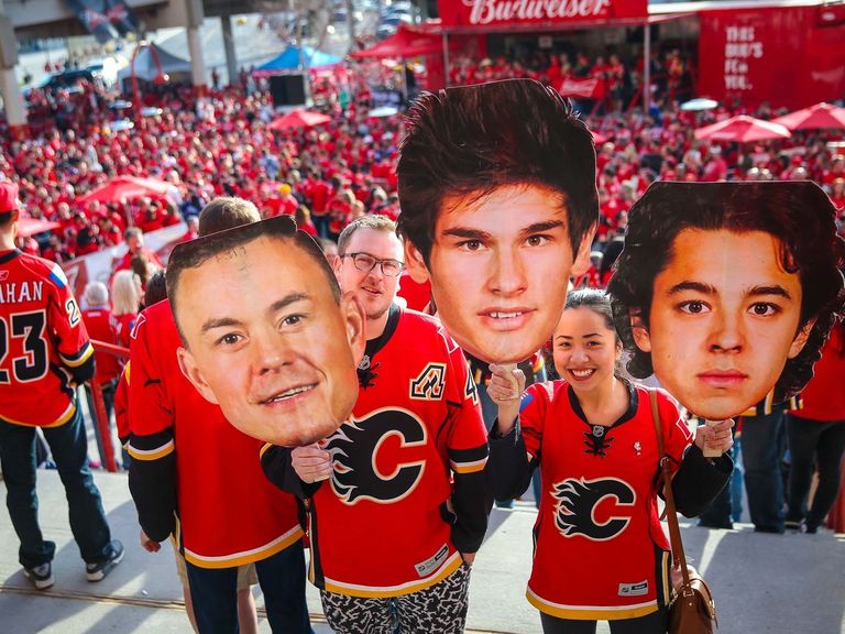 Flames urge fans to stop harassing women on Red Mile | theScore.com