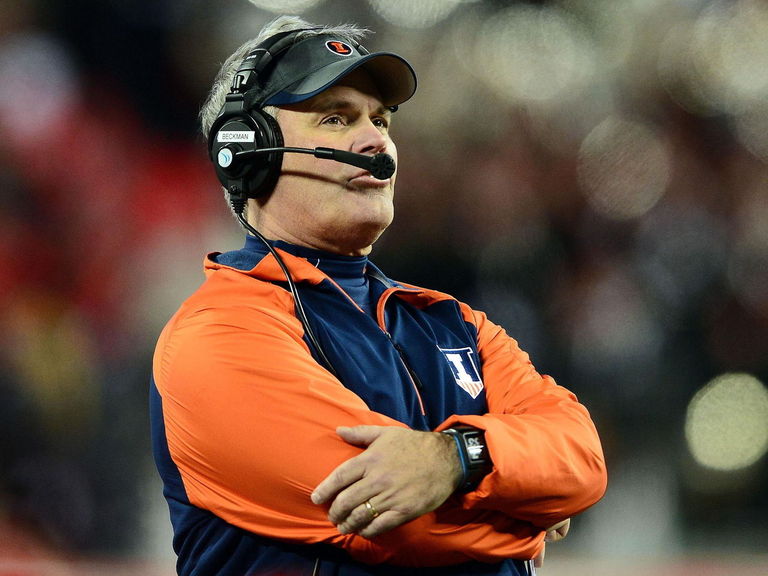Accusations spoil spring for Illinois head coach Tim Beckman | theScore.com