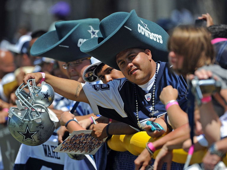 Cowboys invite fans to jump on bandwagon with application | theScore.com