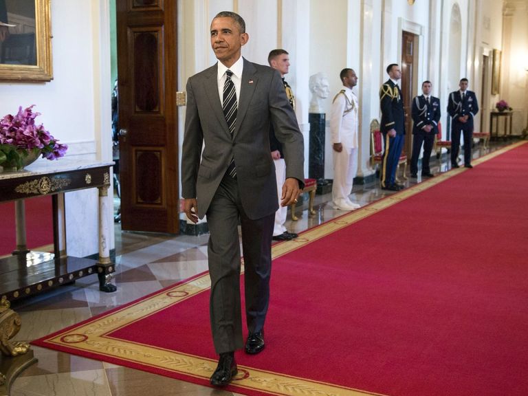 PHOTO: President Obama's advanced-copy Jordans revealed | theScore.com