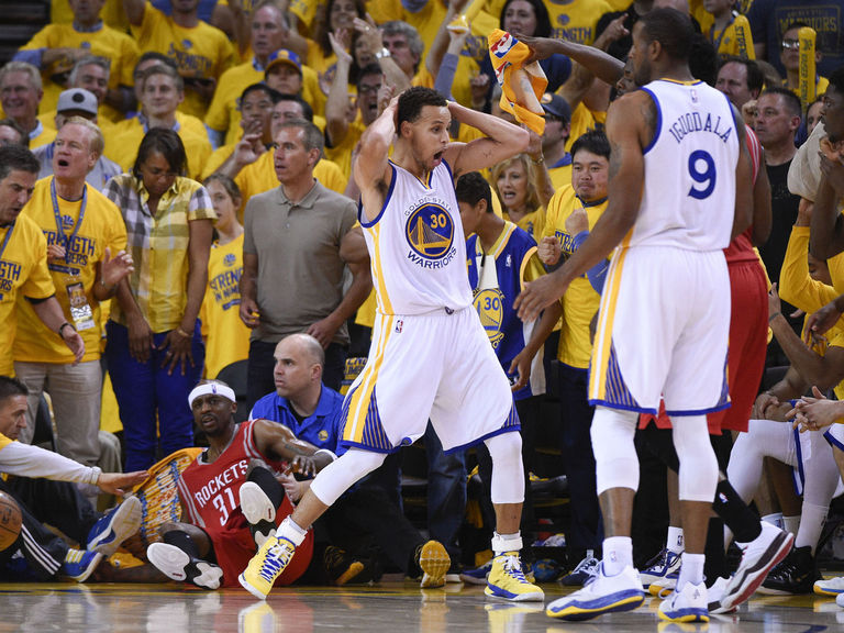 VIDEO: Steph Curry's shooting range is limitless | theScore.com