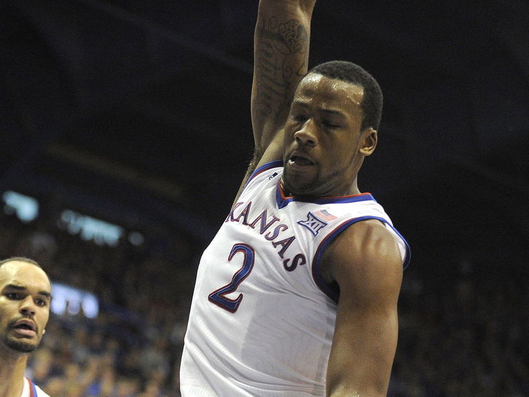Cliff Alexander sprains MCL in workout for Lakers | theScore.com