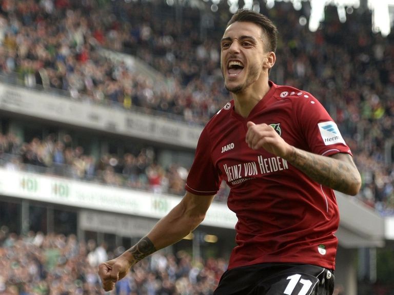 Joselu agrees to join Stoke City from Hannover 96 | theScore.com