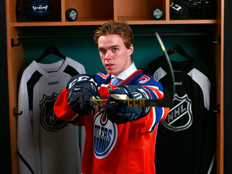 NHL Draft: McDavid joins Oilers; trades highlight Day 2 | theScore.com
