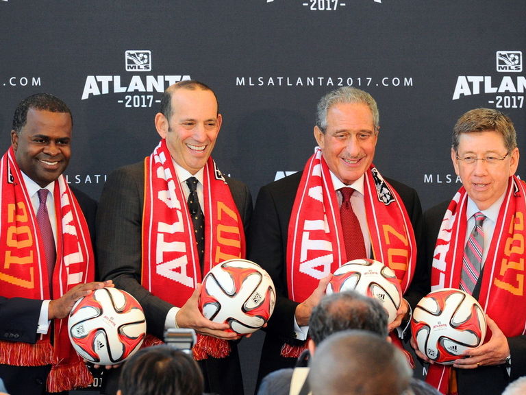 VIDEO: Atlanta United FC officially unveils name, logo, club colors ...