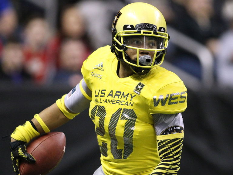LSU freshman Derrius Guice hospitalized after passing out at practice ...