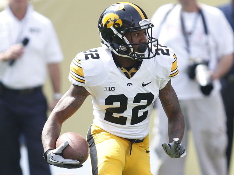 Report: Cardinals' Damond Powell wounded by gunfire, injuries not life ...