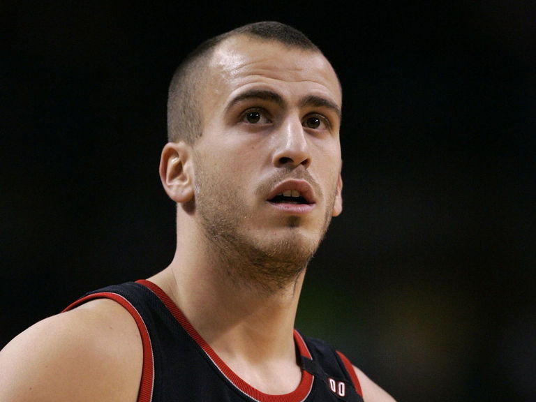 Sergio Rodriguez won't return to NBA for 2015-16 season | theScore.com