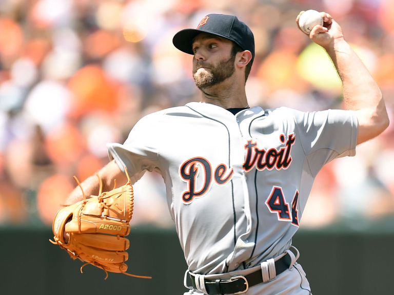 VIDEO: Daniel Norris dazzles with diving grab in Tigers debut ...