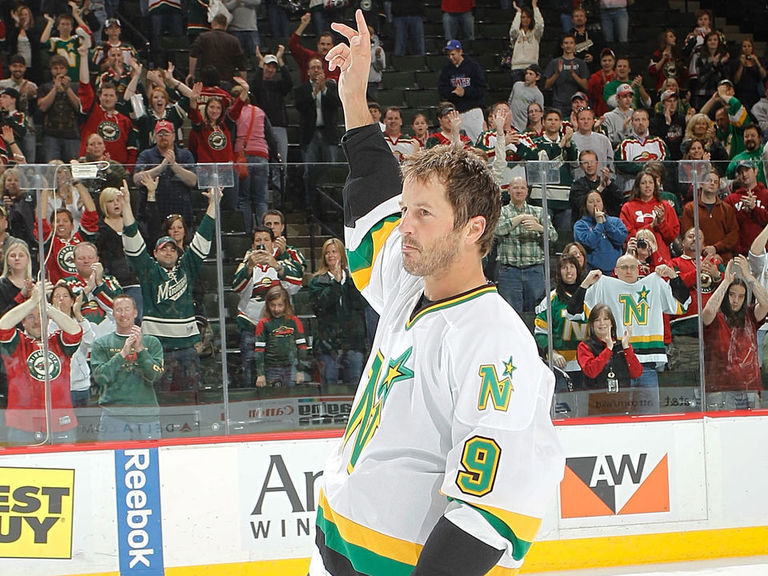 Modano offers his services to U.S. Olympic team | theScore.com