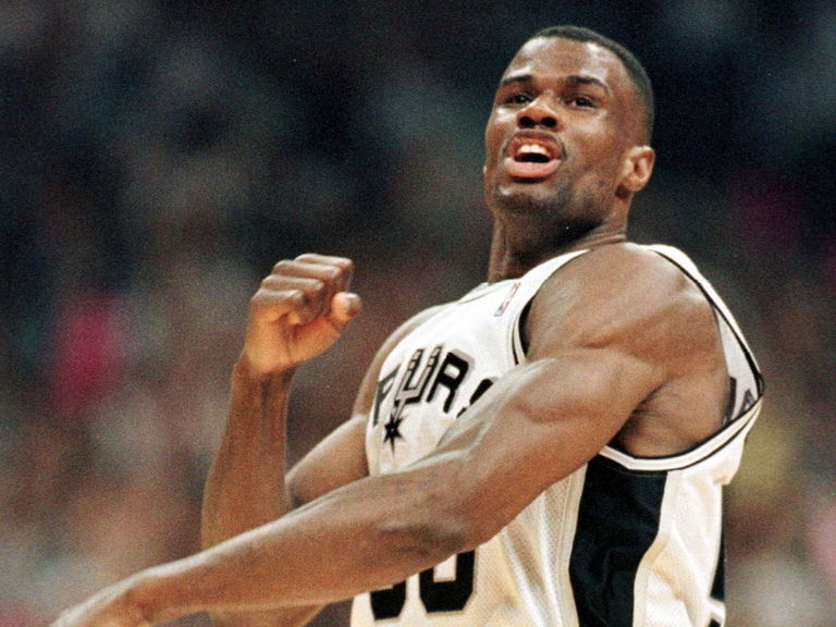 The Admiral turns 50: The top 5 moments of David Robinson's career ...
