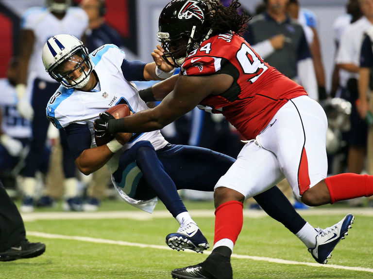 Marcus Mariota 'upset' after fumbling his way through preseason opener ...