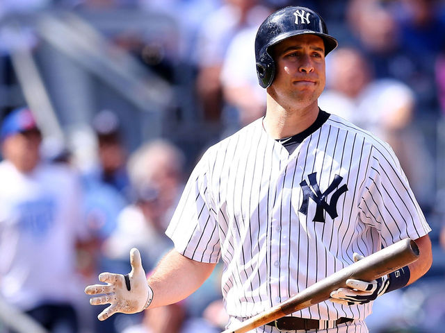 Yankees send Teixeira back to New York for tests on ailing