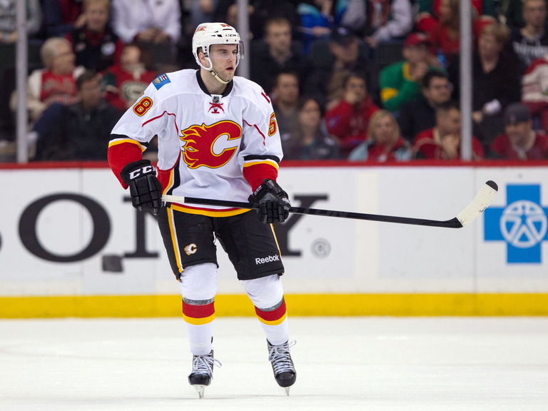 Ben Hanowski signs with German club after 2-year stint with Flames ...