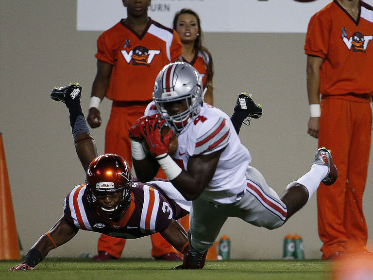 VIDEO: Ohio State's Cardale Jones throws TD pass on 1st drive of season ...