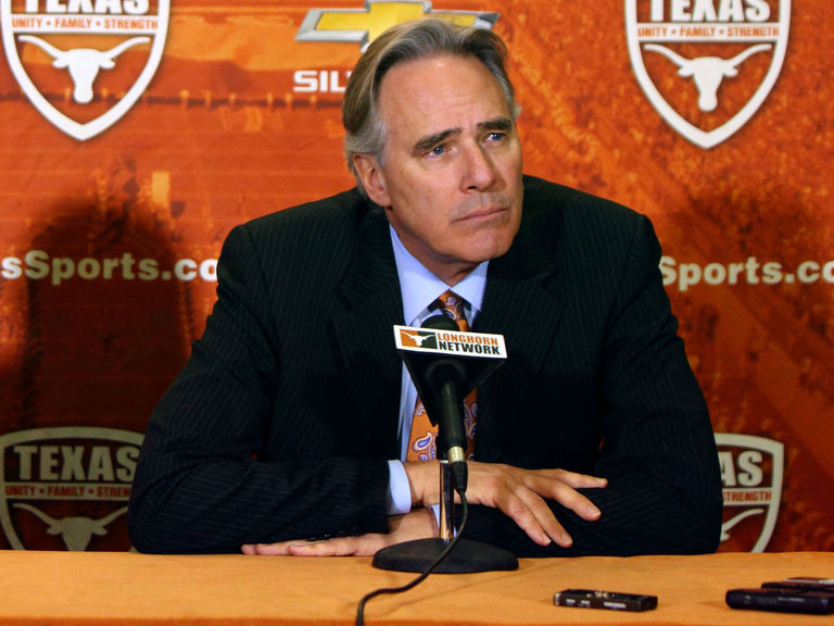 Texas' Steve Patterson resigns; Mike Perrin named interim AD | theScore.com