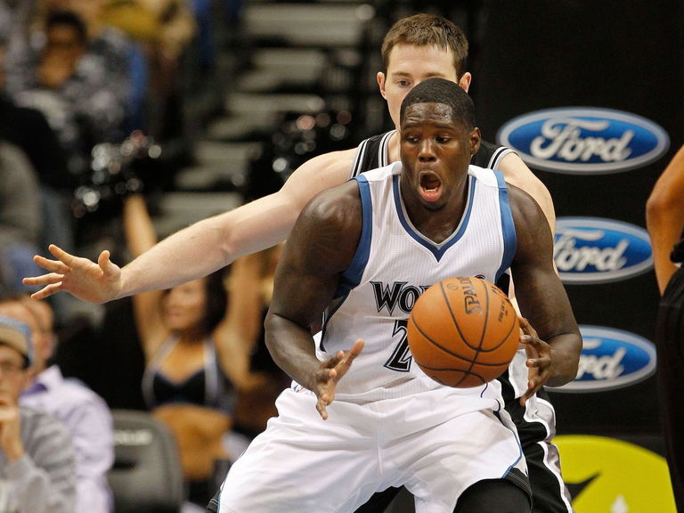 Report: Anthony Bennett leaving over $2M on the table after Wolves ...