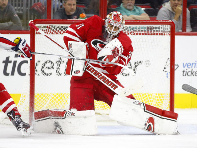 Flames acquire Eddie Lack in exchange for prospect, pick