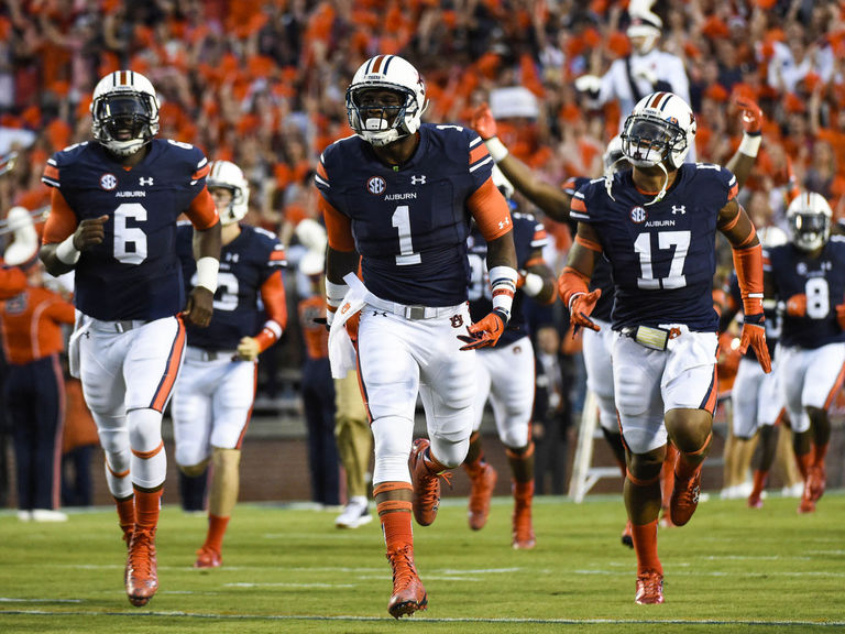 Auburn extends SEC's most lucrative apparel deal with Under Armour ...