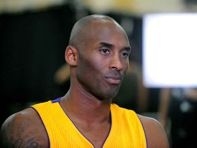 VIDEO: Kobe's daughter imitates his signature mean mug | theScore.com
