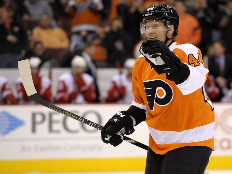 Flyers to honor Kimmo Timonen on Wednesday | theScore.com