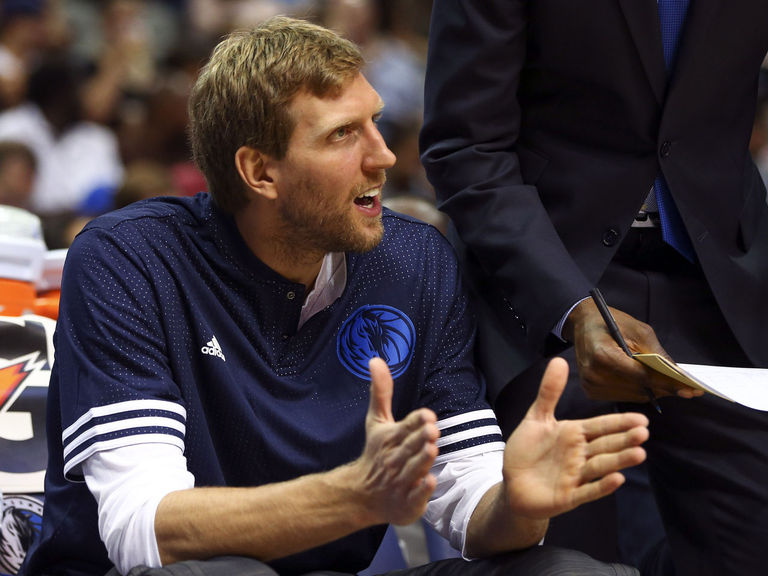 Nowitzki using unique training program, will cut minutes to 26 a night ...