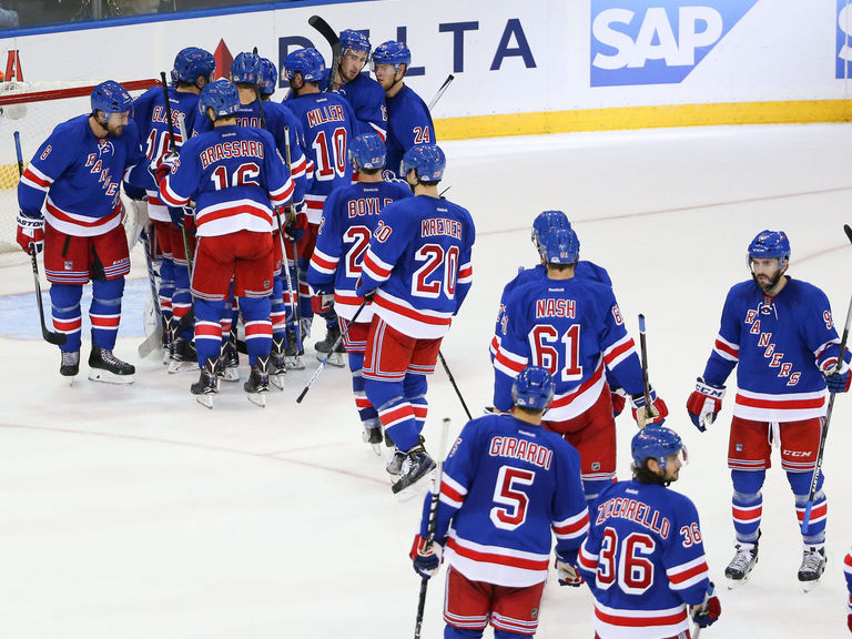 Jets, Mets, Rangers all home for 1st time since 1999 | theScore.com