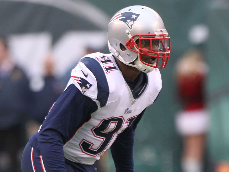 VIDEO: Patriots' Jamie Collins hurdles line, blocks extra point ...