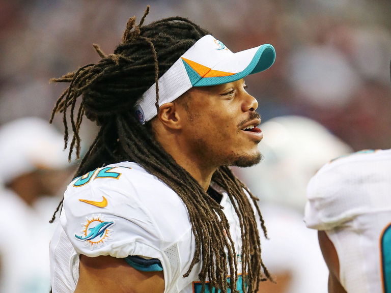 Falcons sign Philip Wheeler, release Charles Godfrey | theScore.com