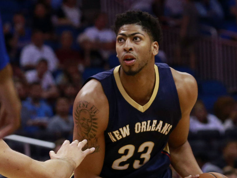 VIDEO: Anthony Davis delivers monster stat line vs. Magic | theScore.com