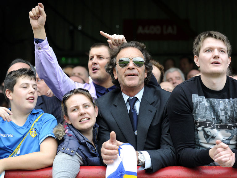 Leeds United owner agrees to sell majority stake in club to supporters ...
