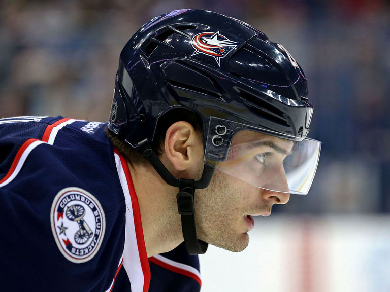 Brandon Saad's Syrian-born father supports Trump's immigration ban ...