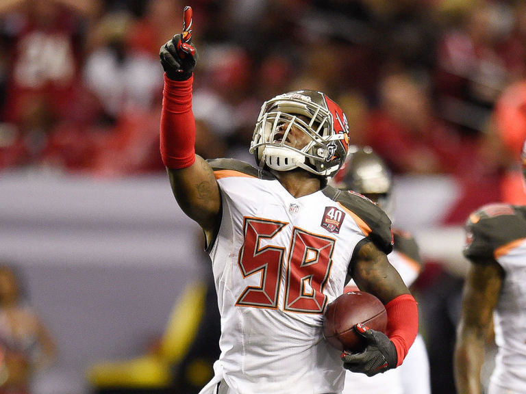 Buccaneers' Kwon Alexander dedicates victory to slain brother ...