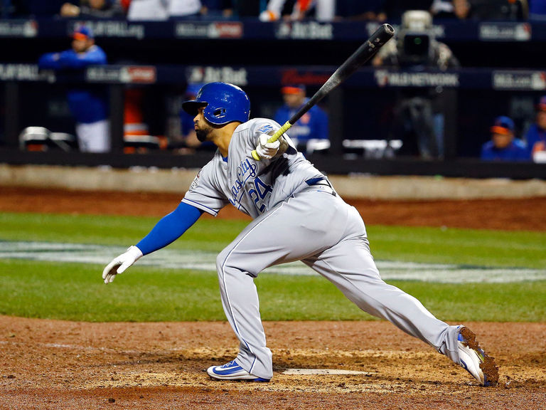 VIDEO: Colon drives in game-winning run in 1st postseason at-bat ...