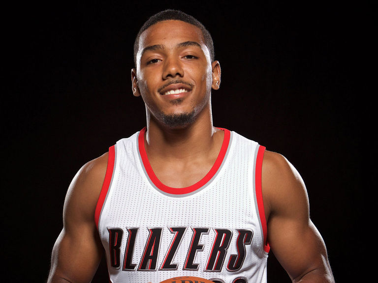Report: Sixers to sign Phil Pressey if granted exemption | theScore.com