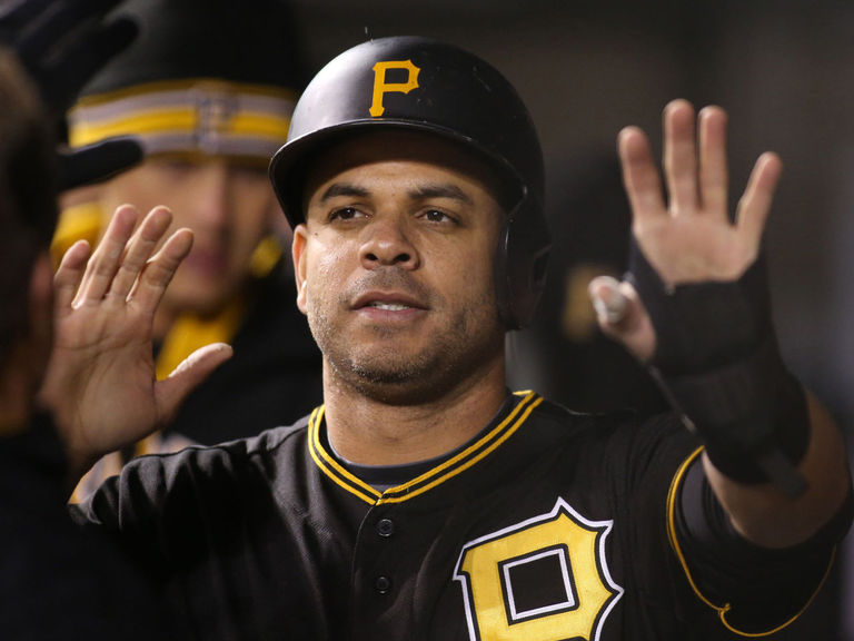 Aramis Ramirez announces retirement | theScore.com