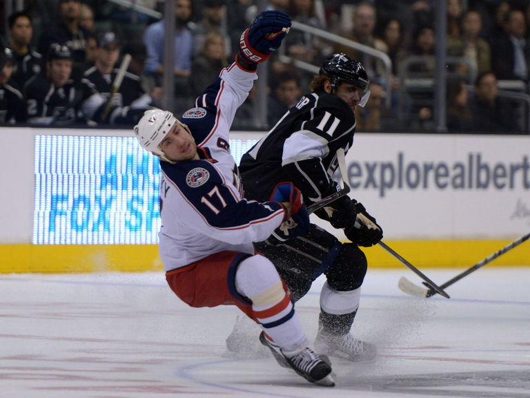 VIDEO: Blue Jackets' Dubinsky driven hard into stanchion | theScore.com
